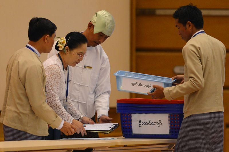 Historic vote gives Myanmar first civilian president in decades | The ...