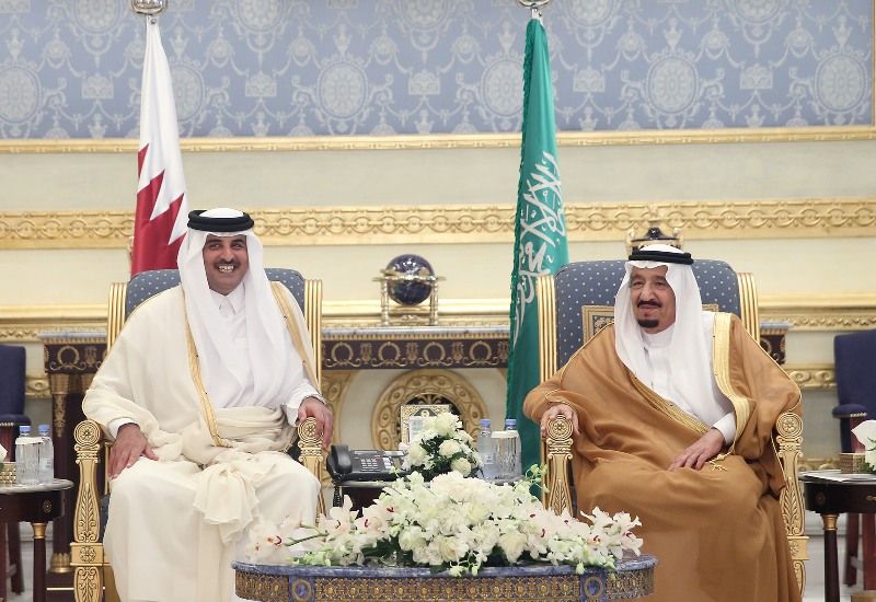 Emir arrives in Saudi Arabia; meets King Salman | The Peninsula Qatar