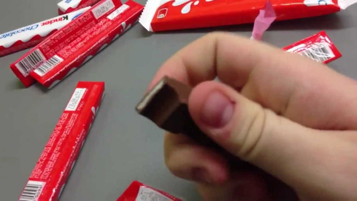 Chocolate bar under scanner | The Peninsula Qatar