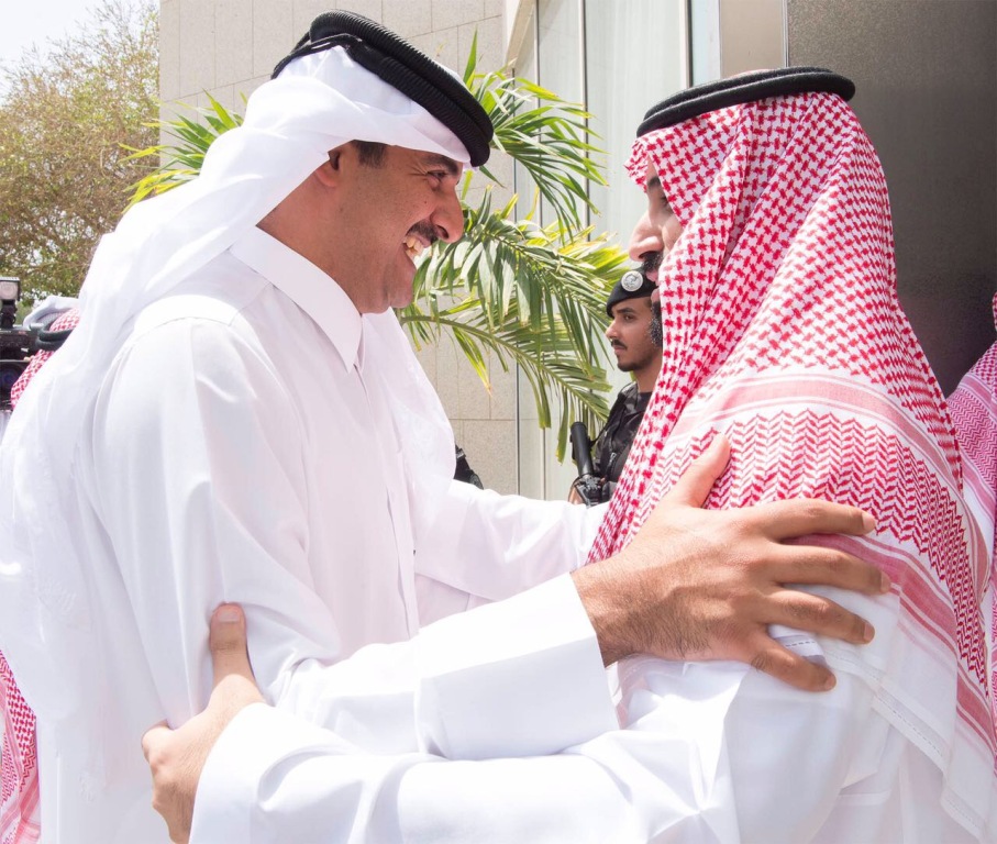 Emir meets Saudi King Salman in Jeddah | The Peninsula Qatar