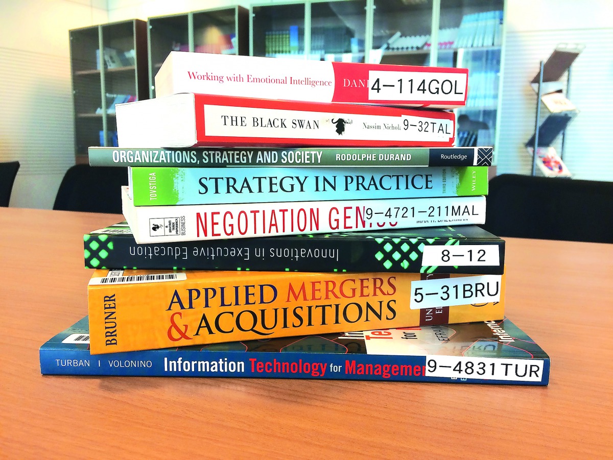 HEC Paris gifts over 50 management books to QBIC & QNL | The Peninsula ...