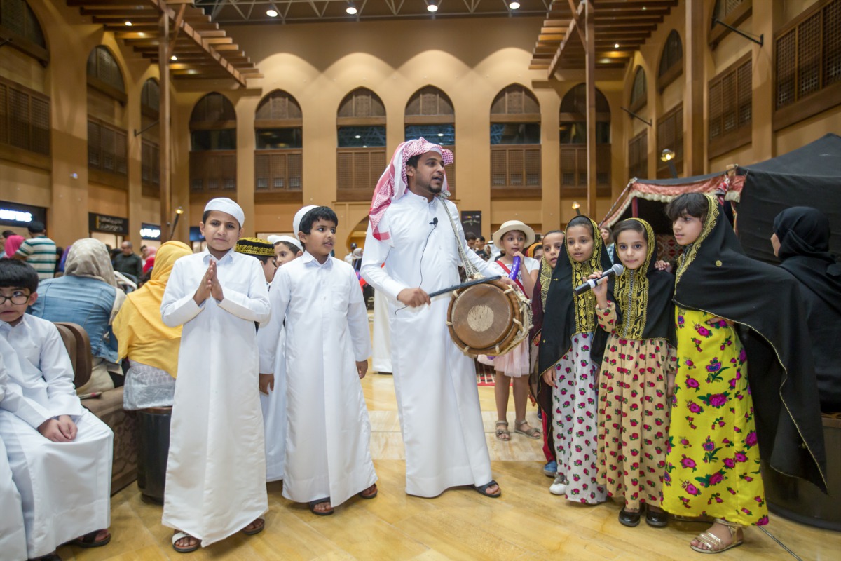 Hundreds attend Garangao festivities at The Pearl-Qatar | The Peninsula ...