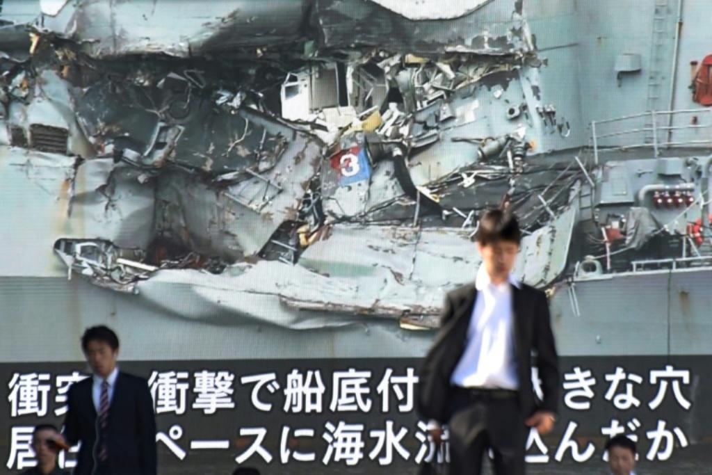 US Navy probes destroyer crash that killed seven in Japan | The ...