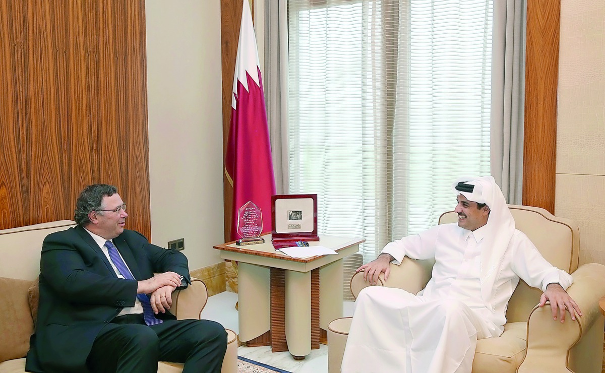 Emir meets Chairman and CEO of Total | The Peninsula Qatar