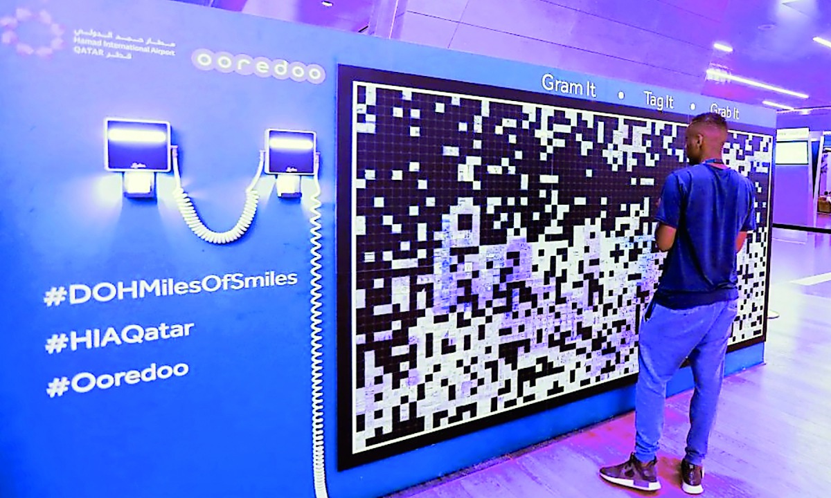 Ooredoo photo booth at HIA draws huge crowd | The Peninsula Qatar