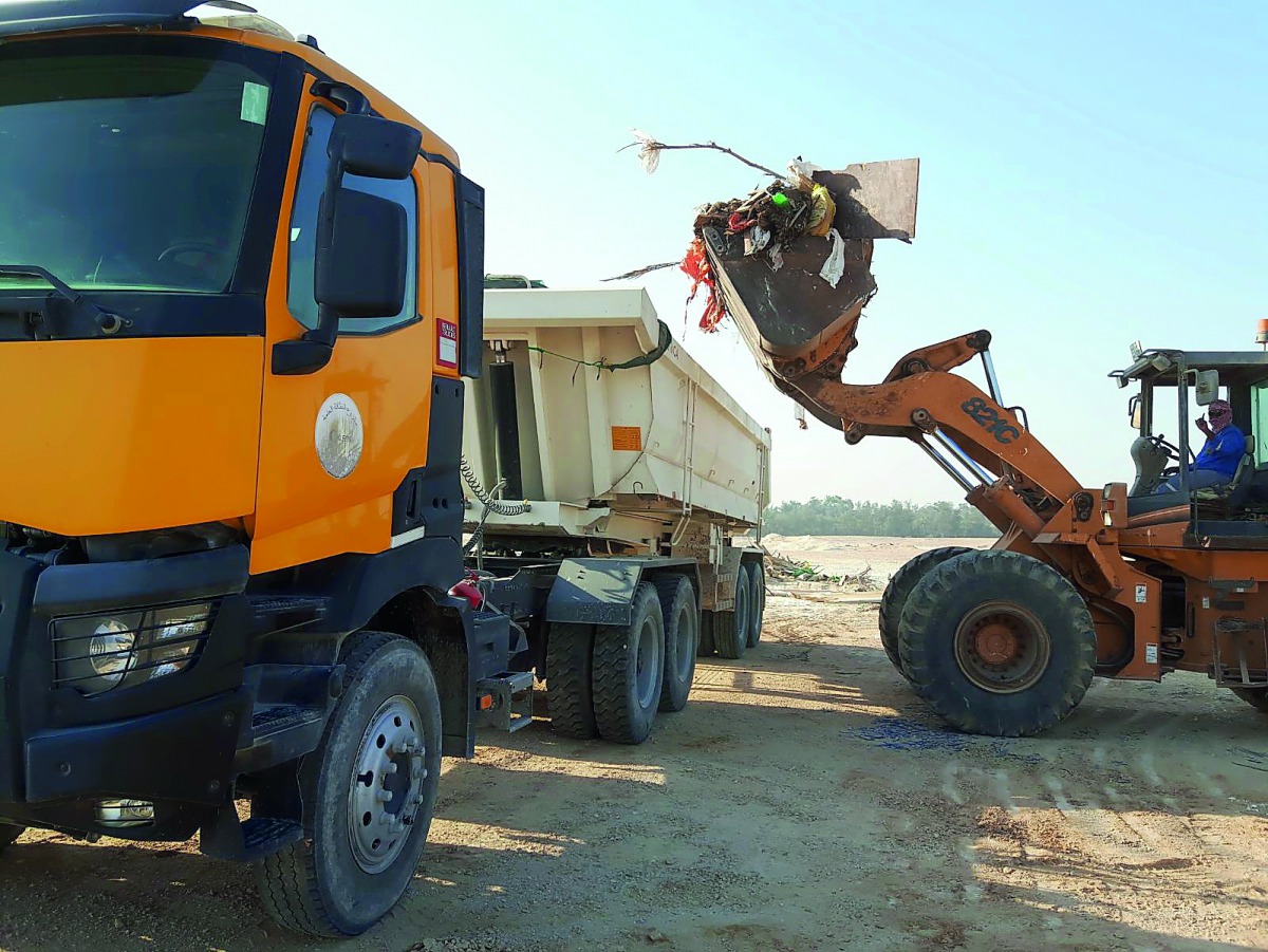 Al Khor & Al Dhakhira Municipality launches cleaning drive in Simsima ...