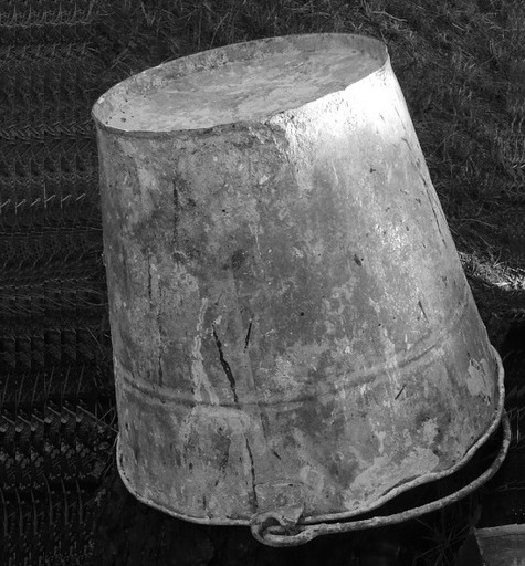 Overturned pail sparks deadly riot at overcrowded Philippine jail | The ...