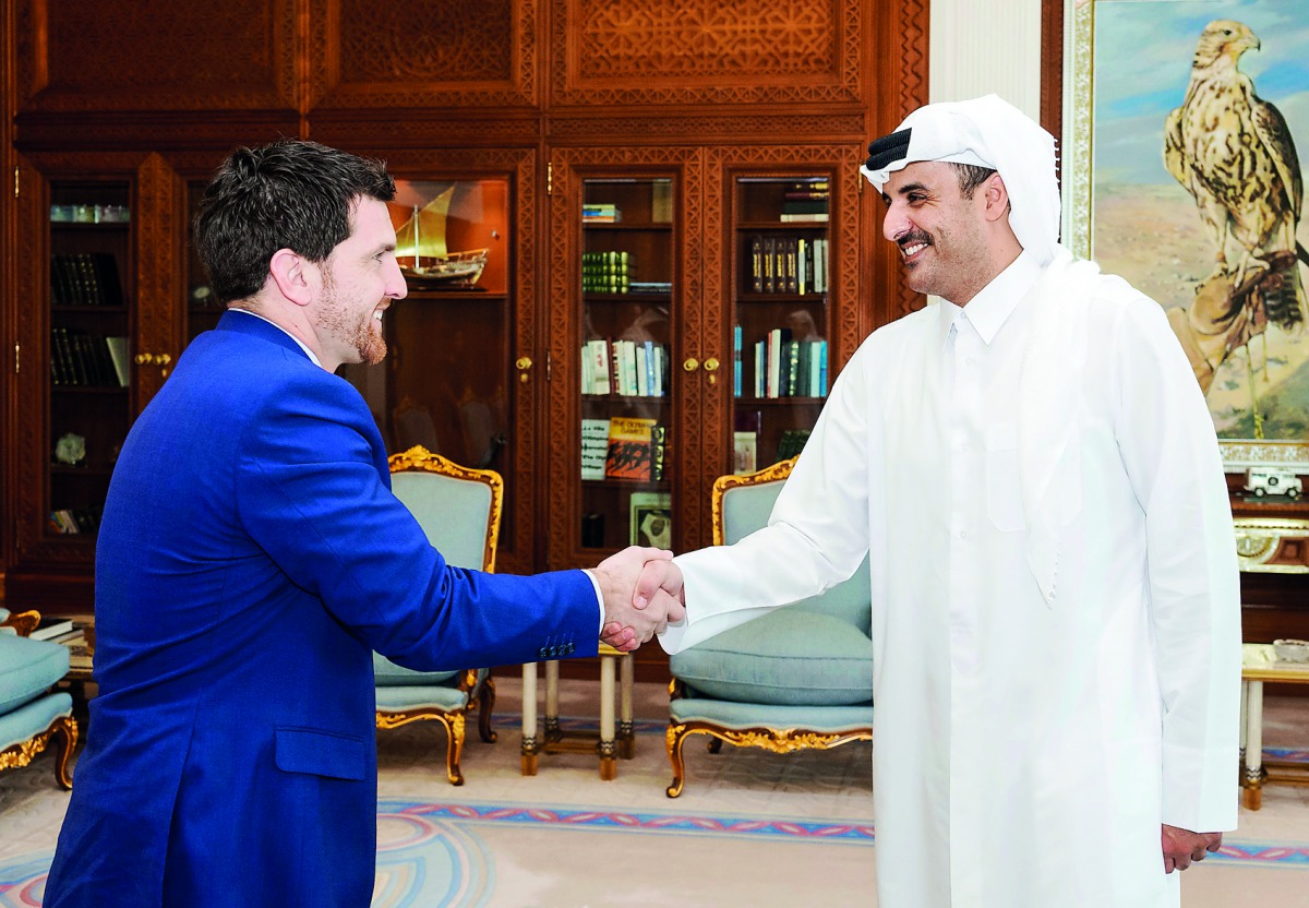Emir meets US Congress Member | The Peninsula Qatar