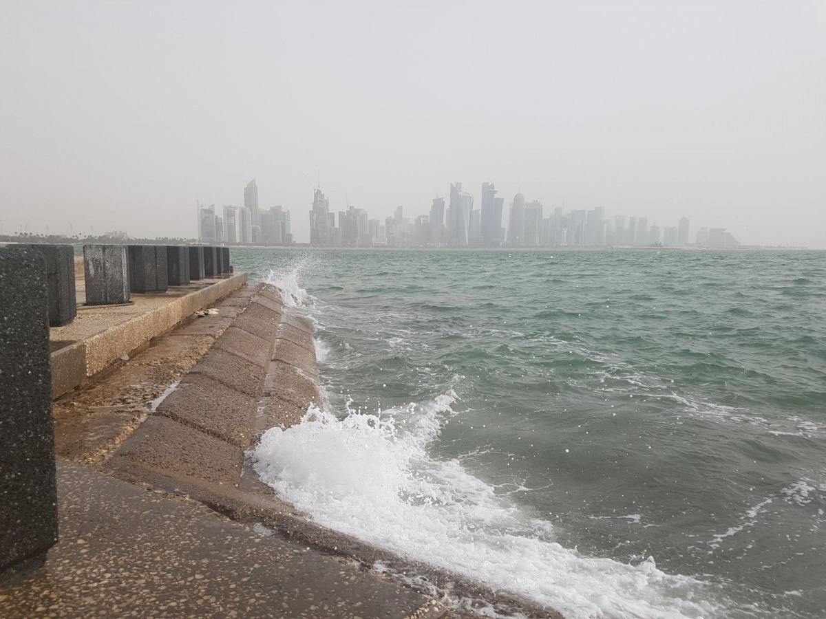 Strong winds affect visibility in most areas of Qatar | The Peninsula Qatar