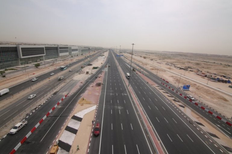 Locations of the eight roads in Qatar with mobile radars (Sunday, July ...