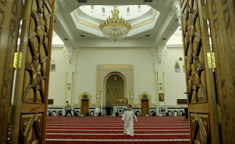 Awqaf prepares 368 mosques and prayer grounds for Eid Al Adha | The ...