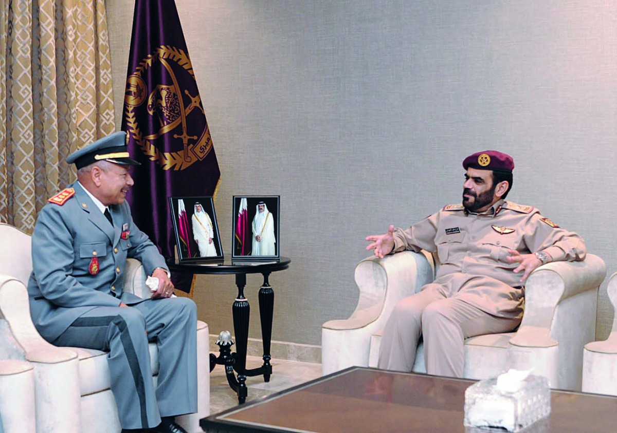 Amiri Guard Commander meets Moroccan Royal Guard delegation | The ...