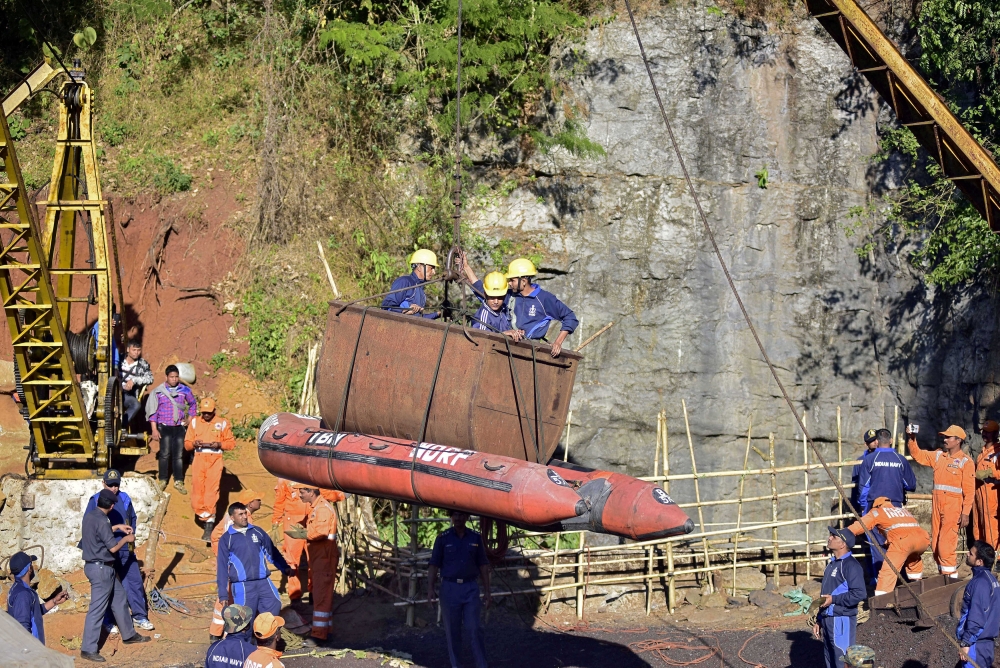 Body of trapped Indian miner found after 36 days | The Peninsula Qatar