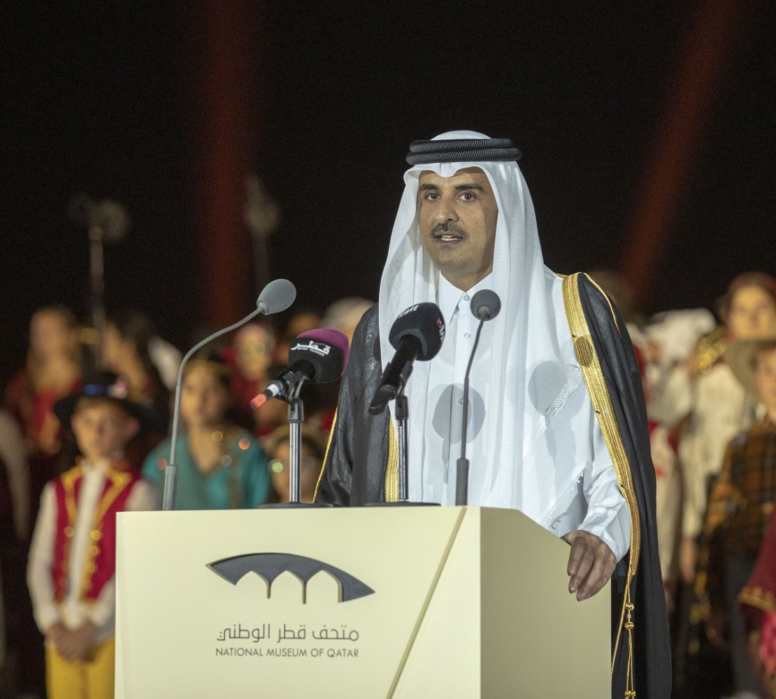 Amir attends banquet held on occasion of NMoQ opening | The Peninsula Qatar