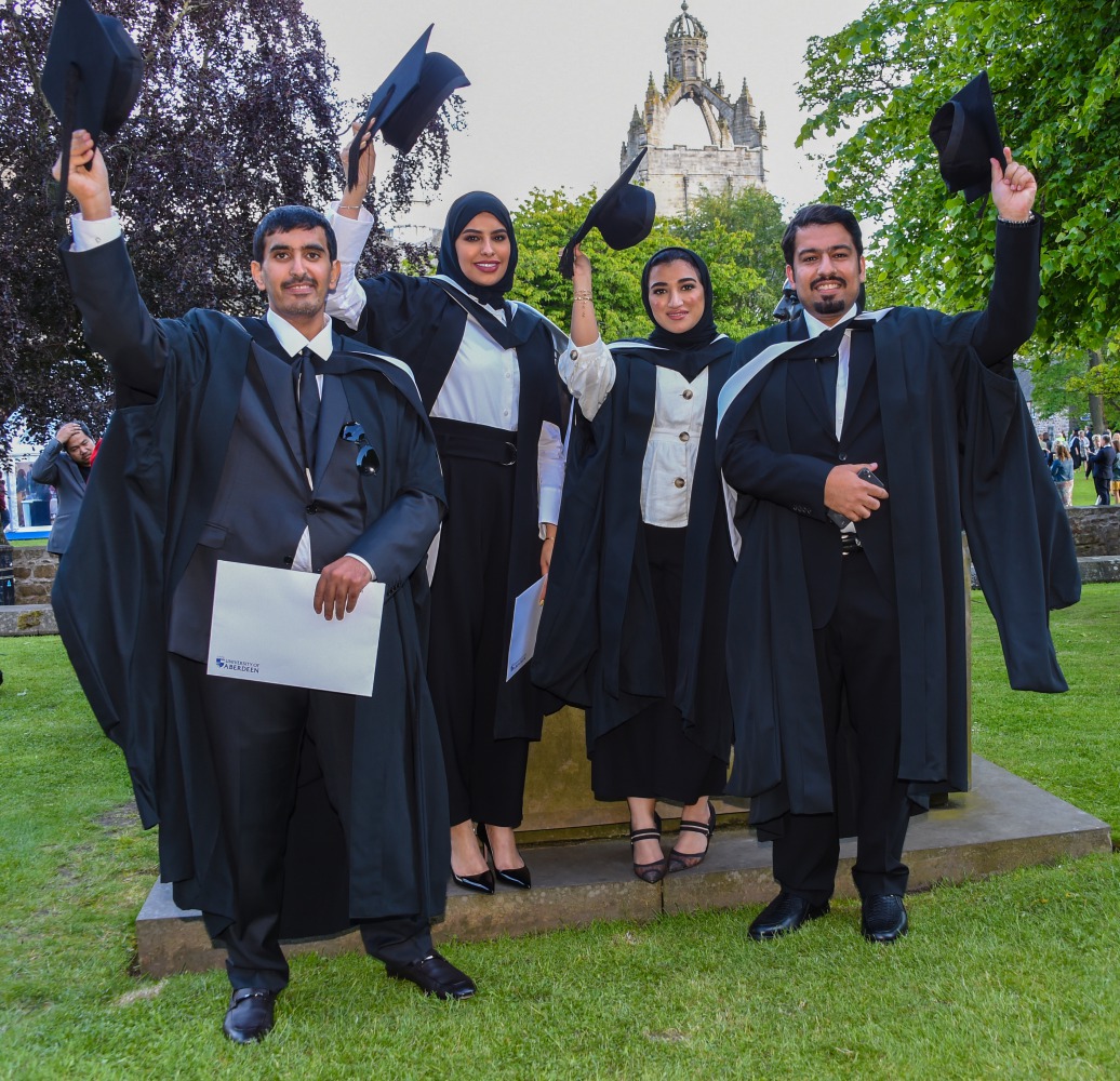AFG College with the University of Aberdeen students attend graduation ...