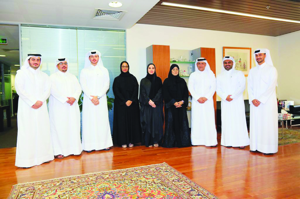 New Qatari graduates join HSBC | The Peninsula Qatar