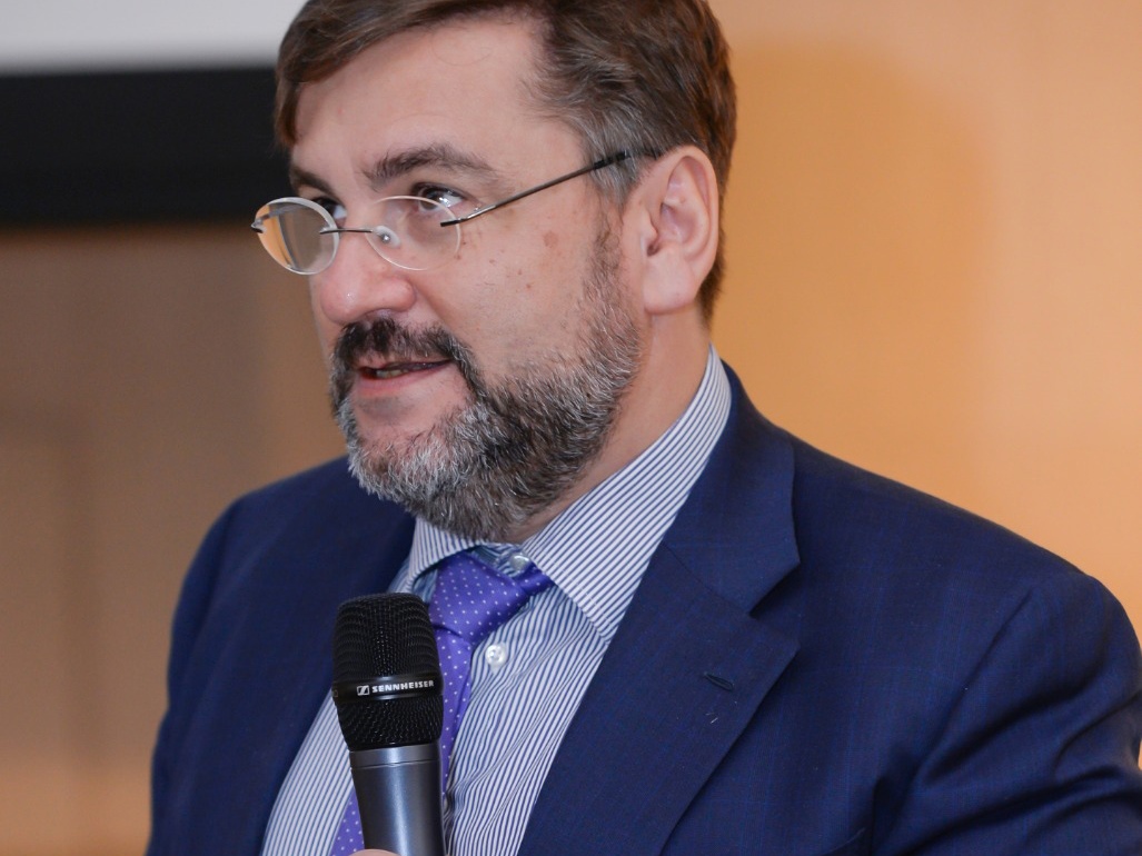 HBKU lecture puts spotlight on more resilient cyberspace | The ...