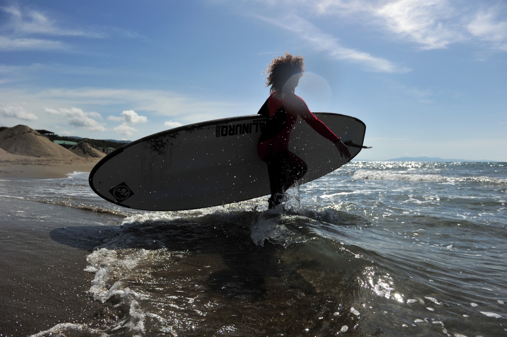 French surfer punches shark, survives attack in Australia | The ...