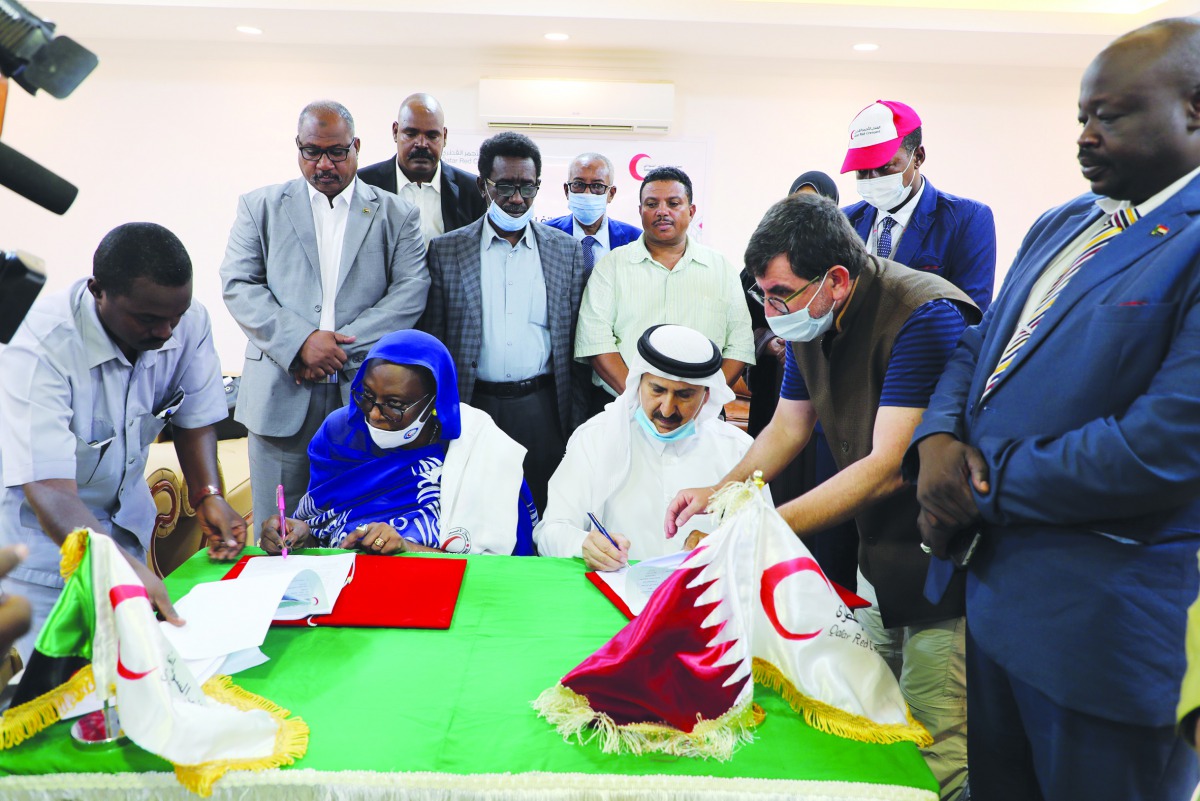 QRCS to establish 8 water plants in Sudan; delivers medical aid | The ...