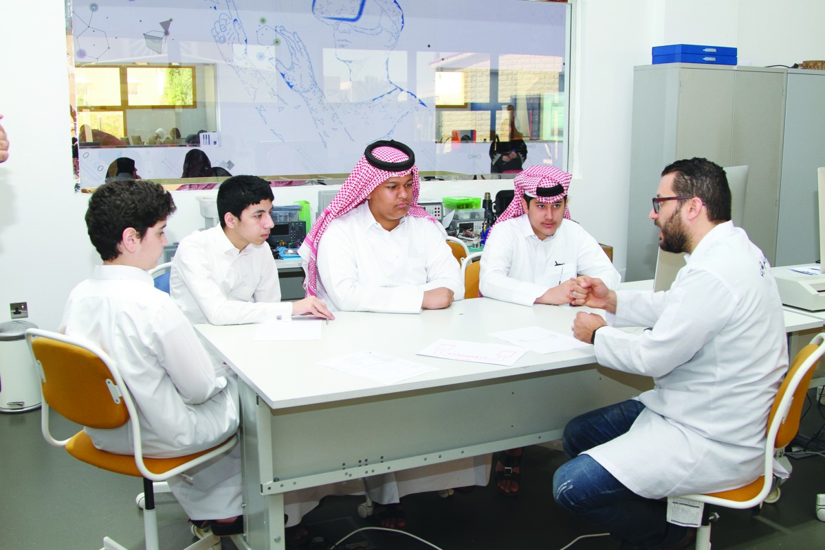 Qatar Scientific Club launches research contest | The Peninsula Qatar