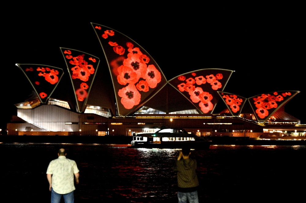 Sydney Opera House lit with poppies for Remembrance Day | The Peninsula ...