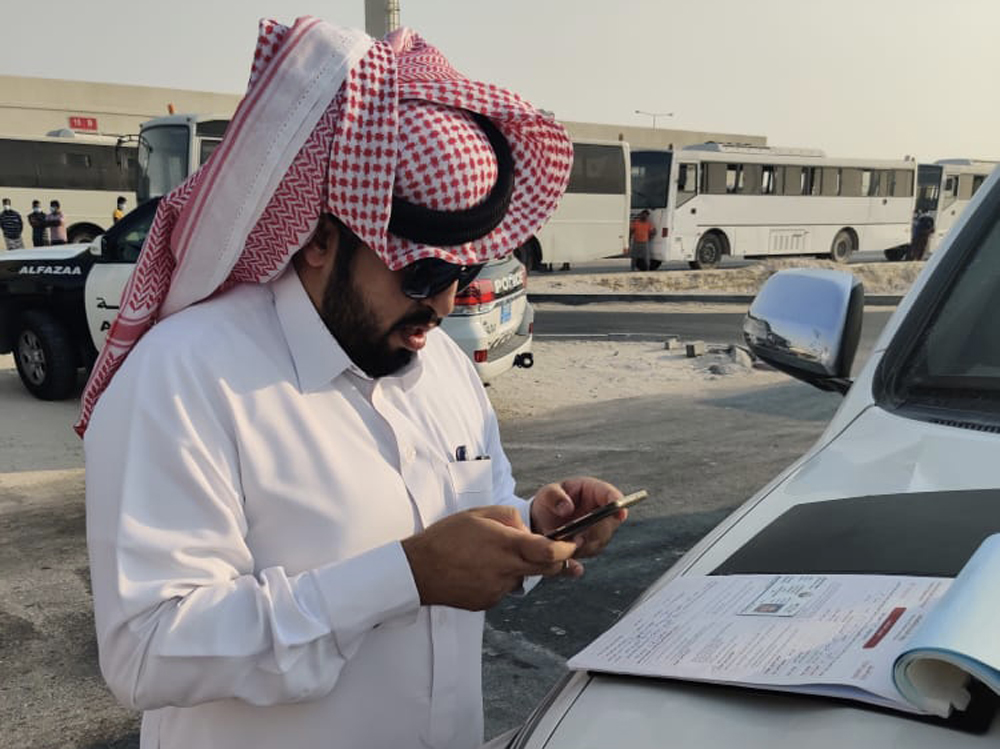 MoCI checks licenses of street vendors in Mukaynis | The Peninsula Qatar