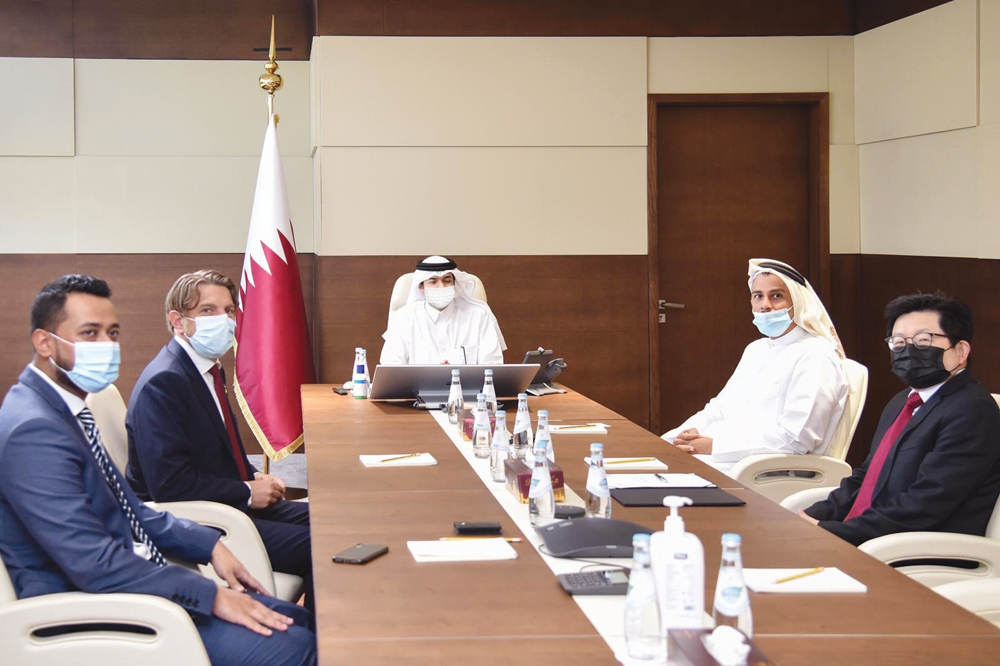 GAC signs agreement with Qatar Free Zones Authority | The Peninsula Qatar