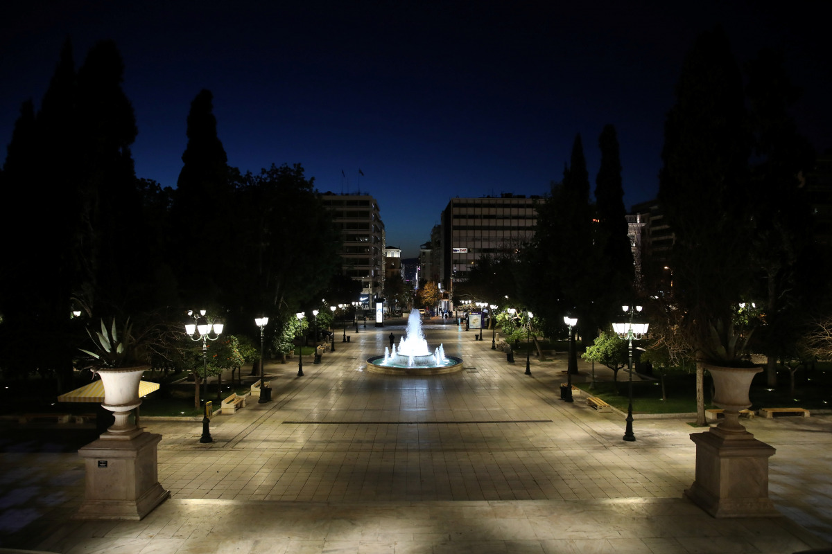 Greek premier orders full lockdown in Athens after surge in coronavirus ...
