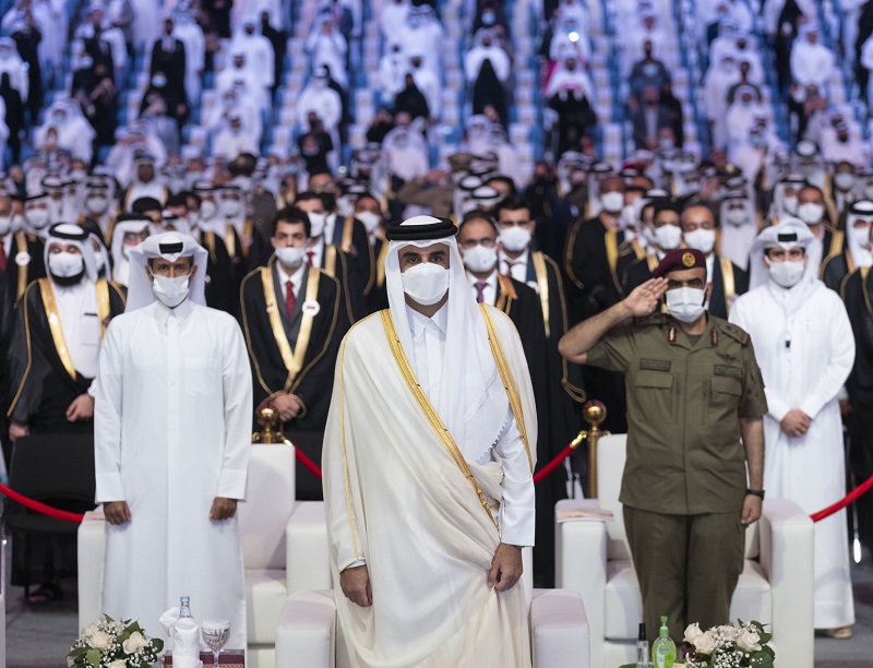 Amir patronises graduation ceremony of Qatar University students | The ...