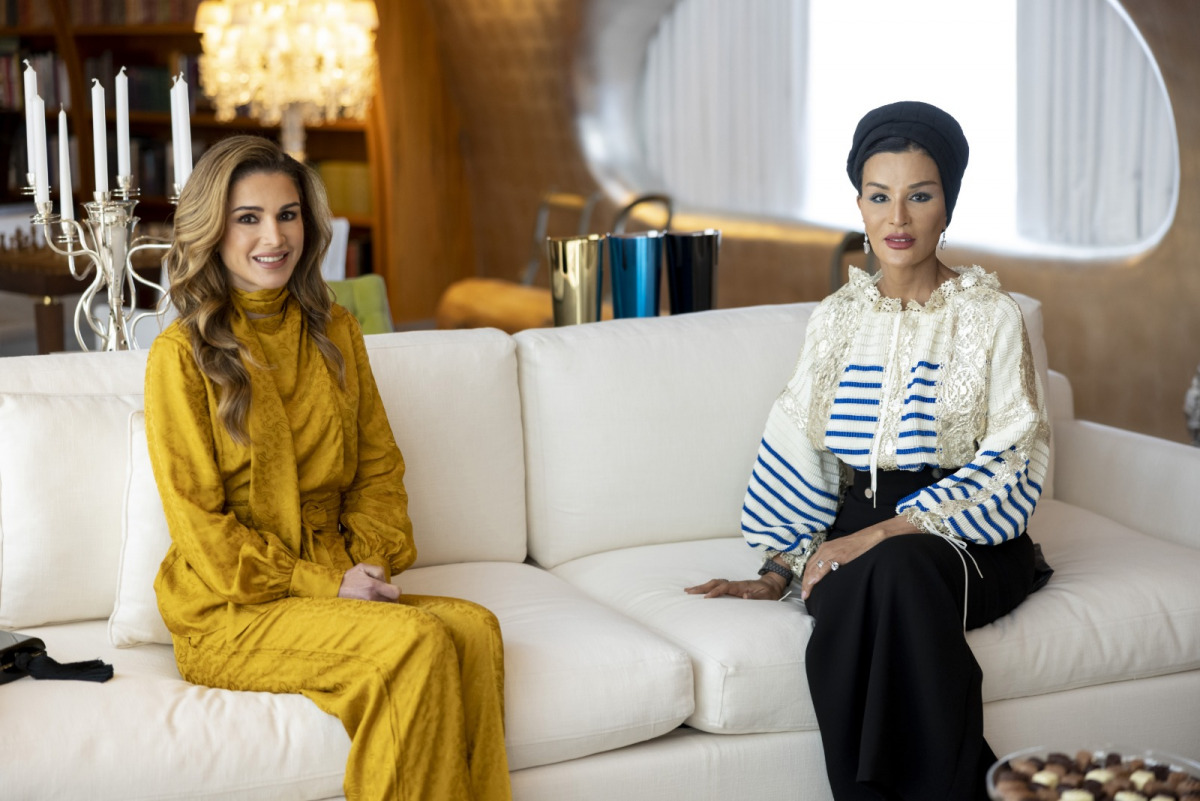 Sheikha Moza meets Queen Rania | The Peninsula Qatar