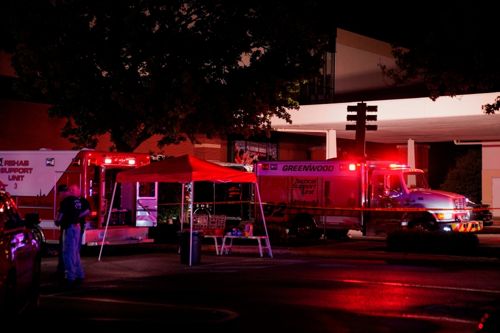 Gunman kills three in Indiana mall before being shot by armed bystander ...