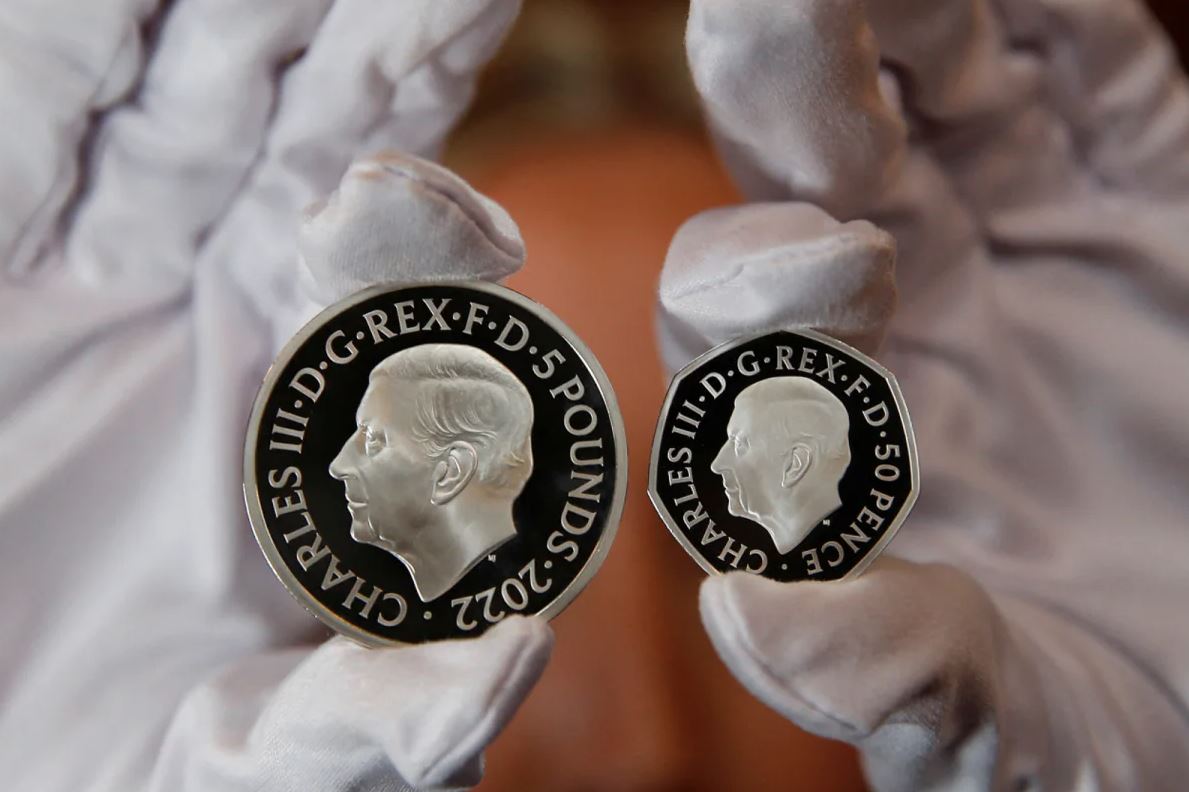 King Charles coins enter UK circulation | The Peninsula Qatar