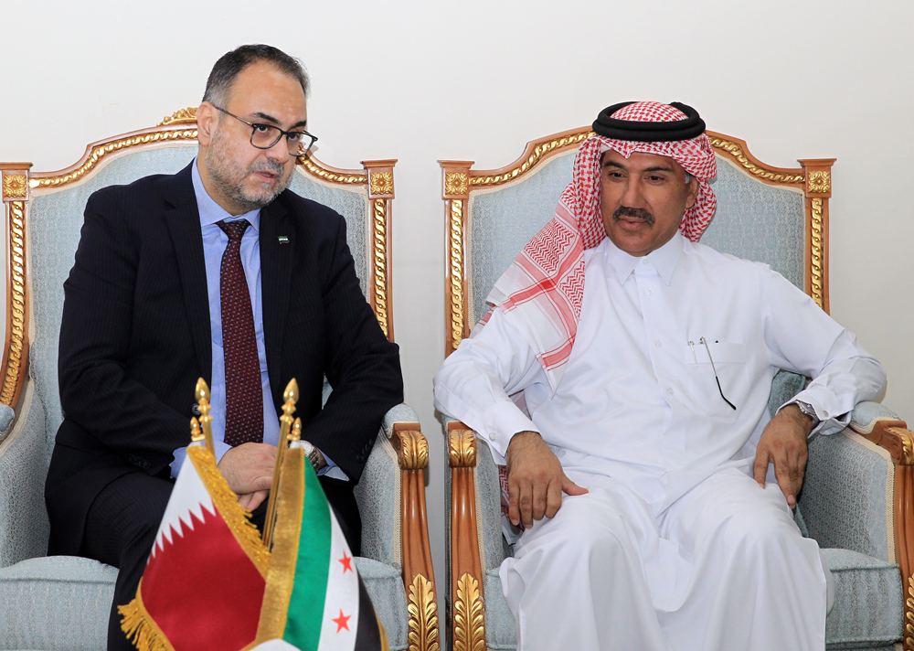 Al Hammadi signs book of condolence | The Peninsula Qatar