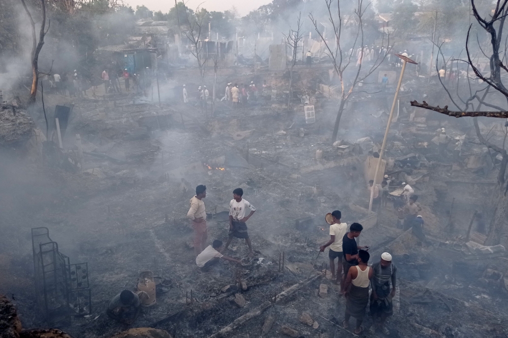 Fire rips through Rohingya refugee camp in Bangladesh, displacing ...