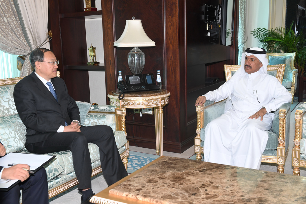 Secretary-General of Ministry of Foreign Affairs meets Chinese official ...