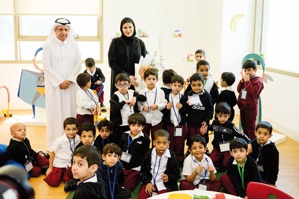 Social Development Minister visits Qatar Cancer Society | The Peninsula ...