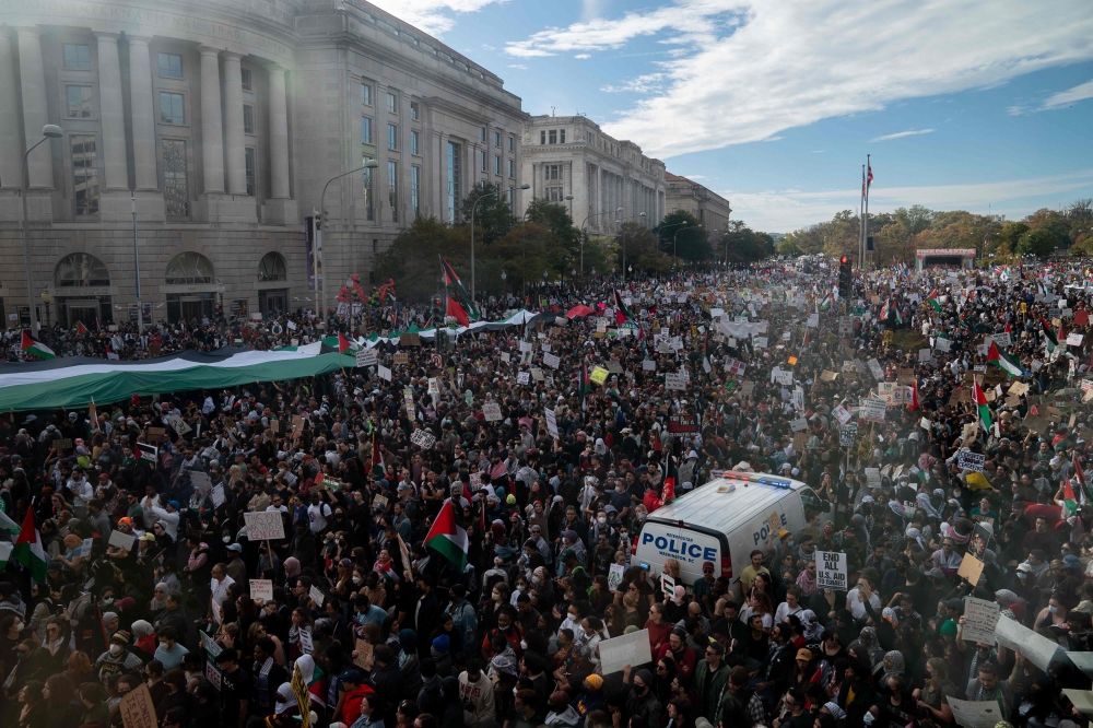 Protesters slam Biden at largest pro-Palestinian march in Washington ...