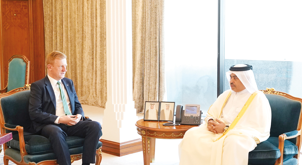 Qatar, UK discuss investment and finanical ties | The Peninsula Qatar