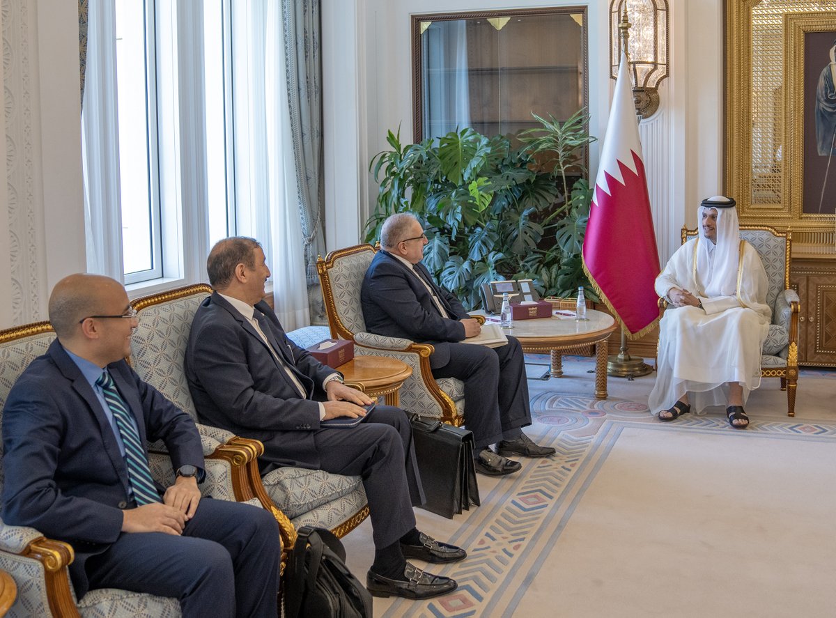 PM meets Algerian Secretary-General of Foreign Affairs | The Peninsula ...