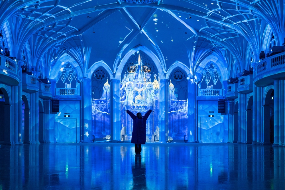World's largest indoor ice, snow theme park opens in China | The ...
