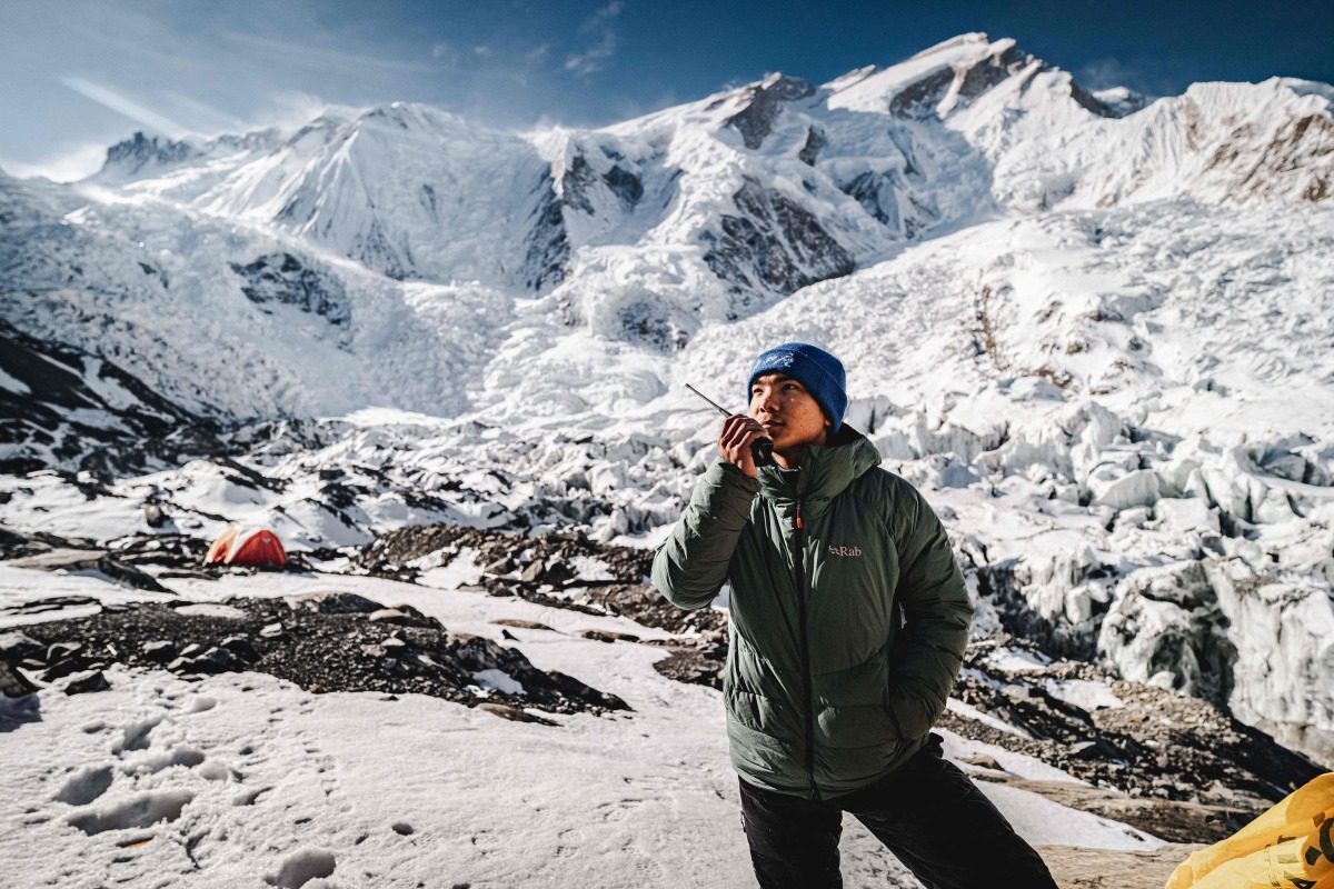 Record-breaking Nepali teen eyes final 8,000-metre peak | The Peninsula Qatar