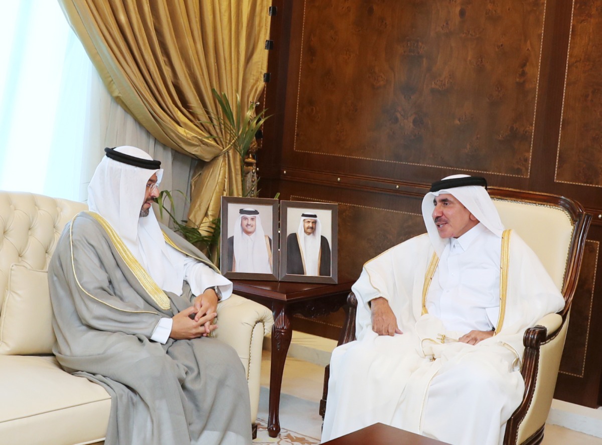 Transport Minister meets with Kuwait DGCA Chief | The Peninsula Qatar
