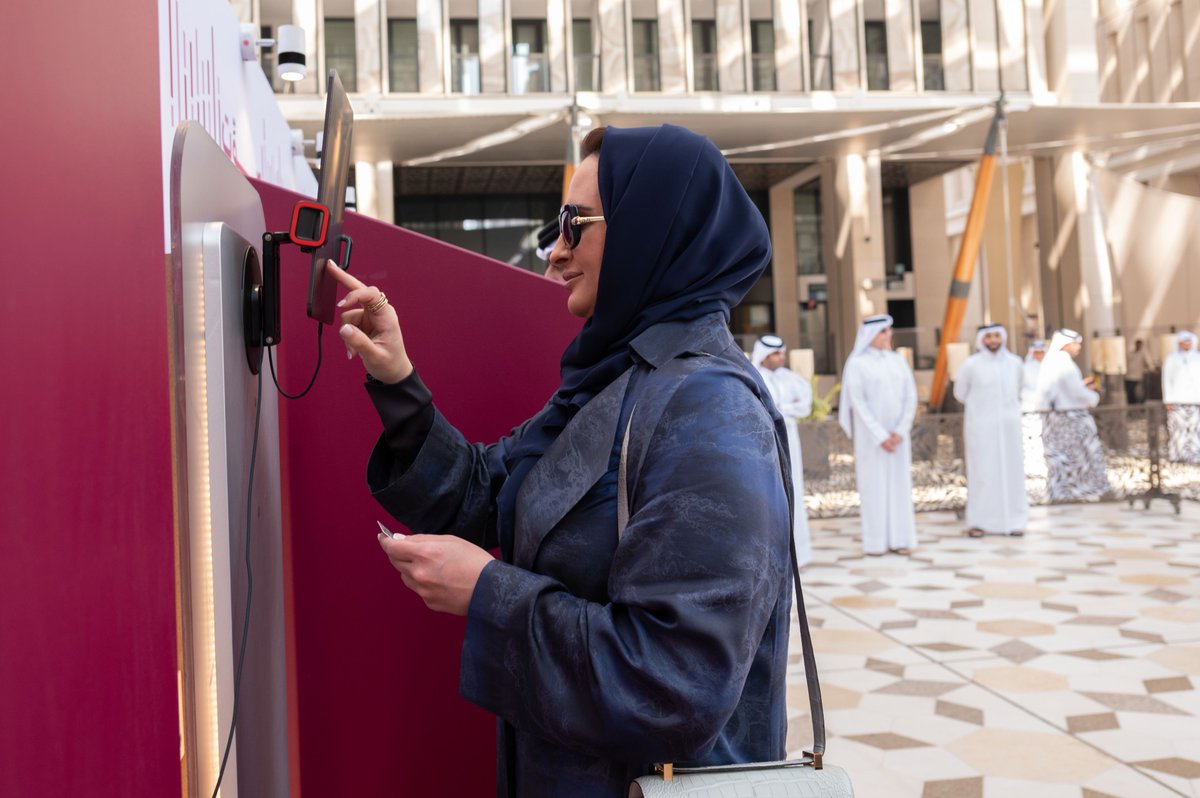 Consort of HH the Amir casts vote in general referendum on draft ...
