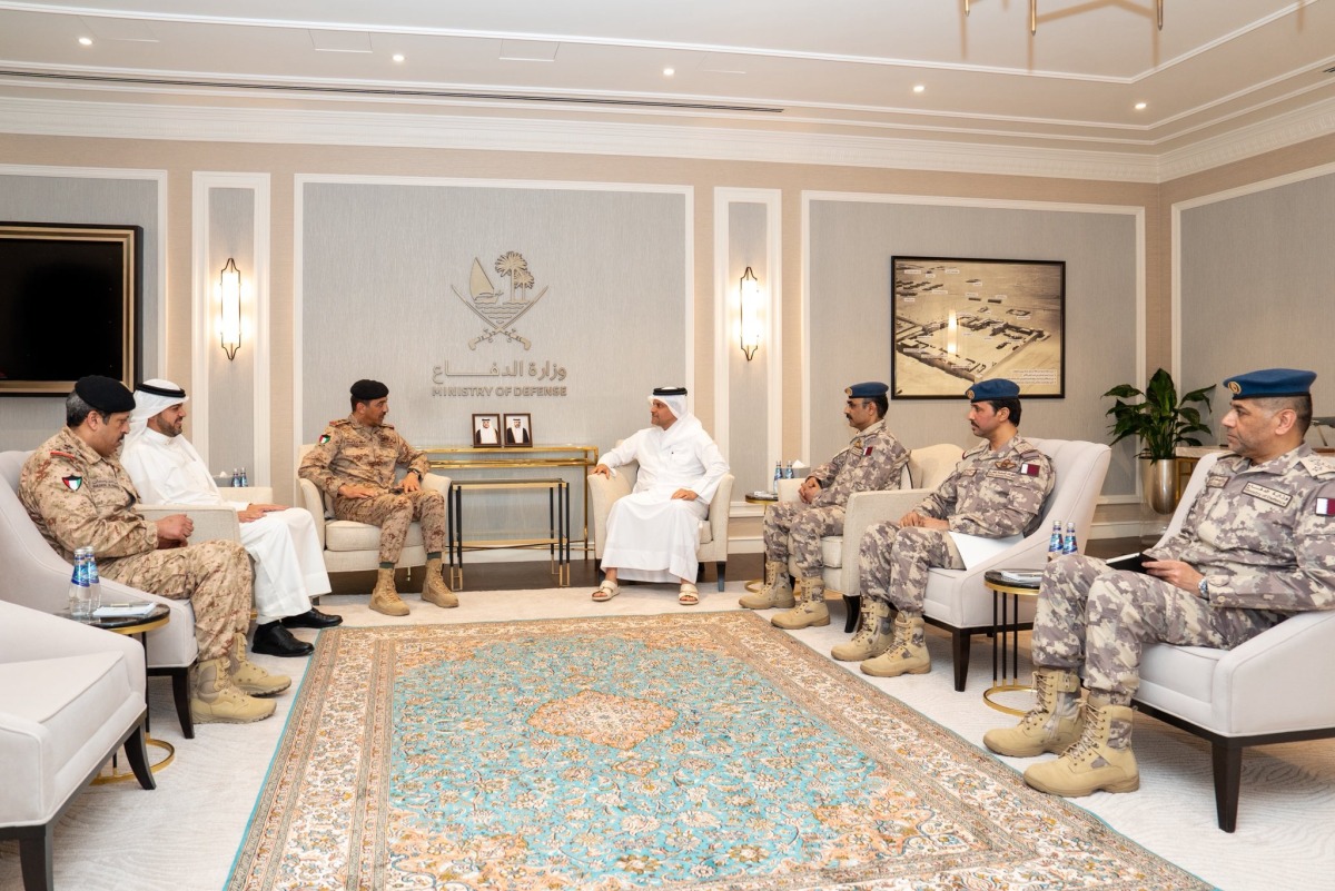 Deputy Prime Minister meets with Kuwaiti Chief of Staff | The Peninsula ...